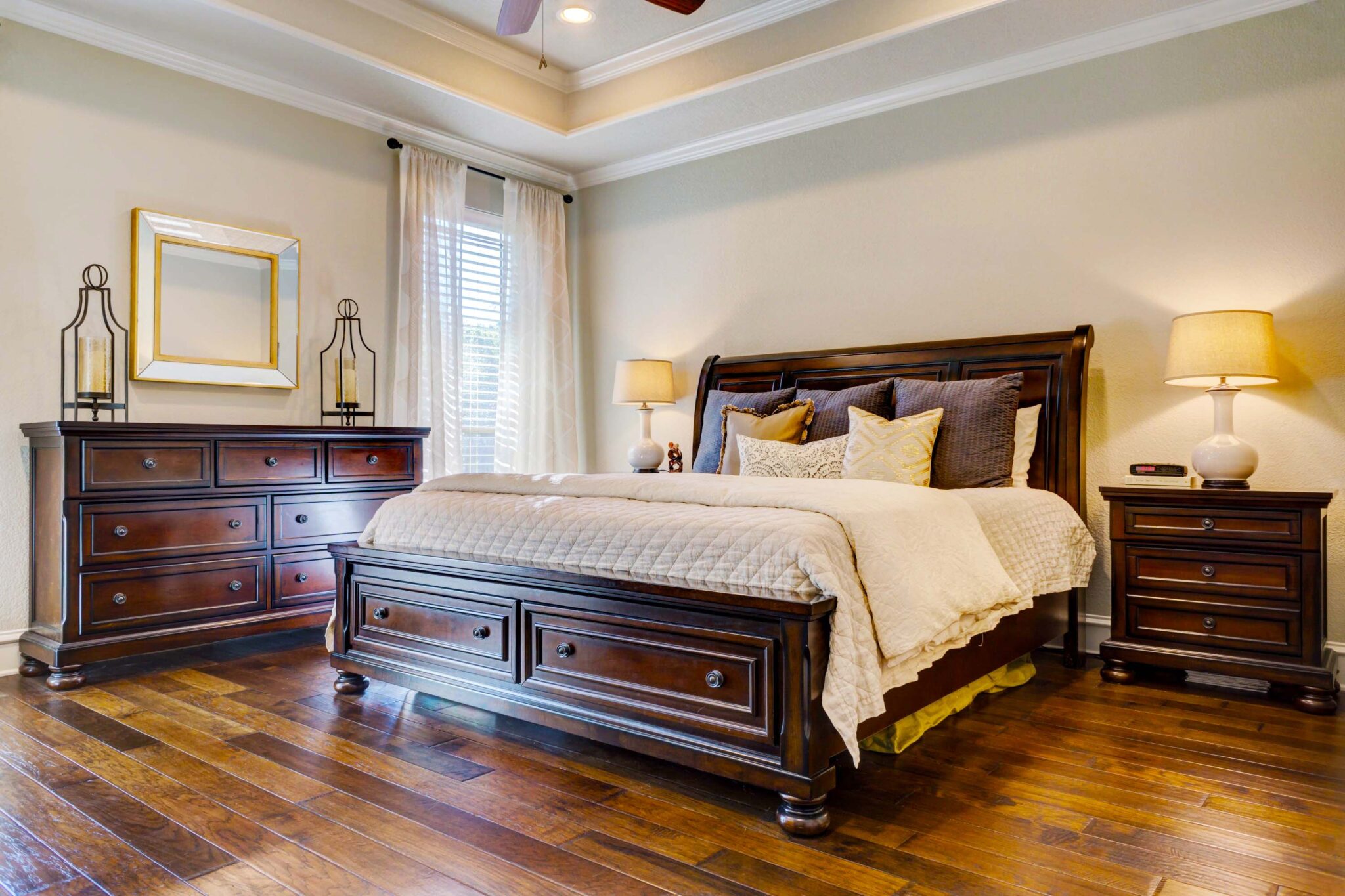 Tipos de Camas para Dormitorios Confortables: Diseños y Características