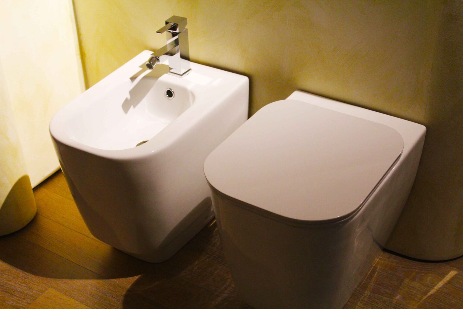 Tipos de Bidé: Cómo elegir el adecuado para tu baño - Mejores Marcas